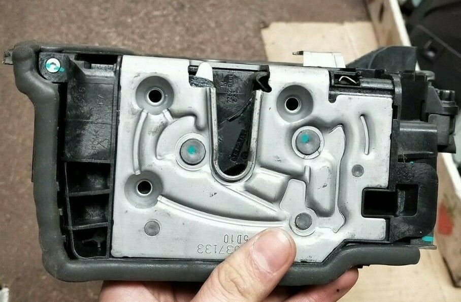 BMW F15 X5 2014 DOOR BOOT LOCK ACTUATOR FOR LEFT HAND FRONT PASSENGER ...