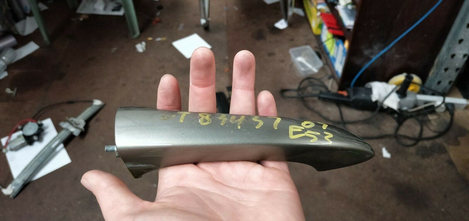 BMW E53 X5 2006 OUTER DOOR HANDLE RIGHT HAND DRIVER SIDE OLIVIN ...