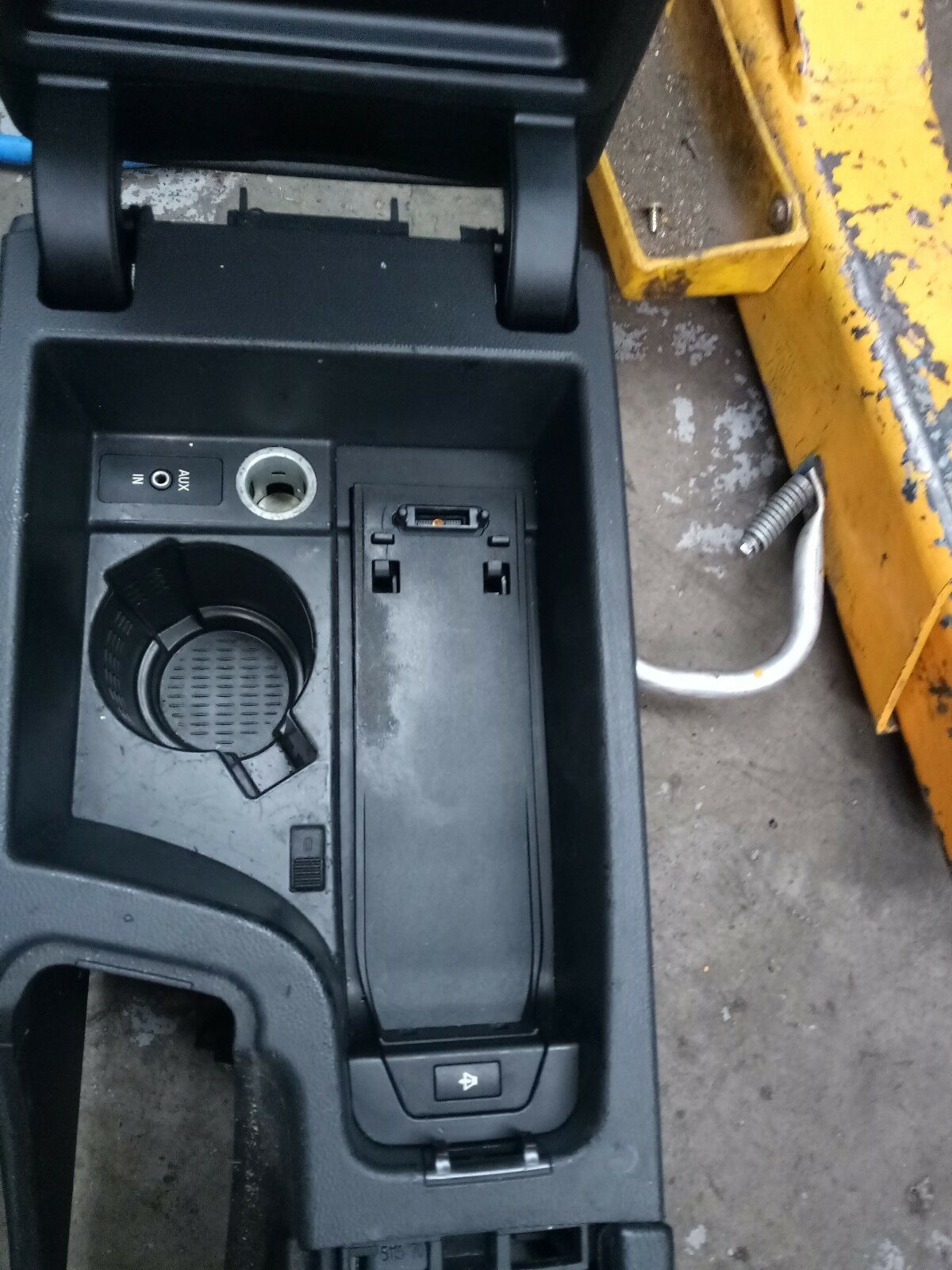 BMW E53 X5 01-06 MODEL MAIN FUSE BOX FOR 3.0 DIESEL 4.4 PETROL ...