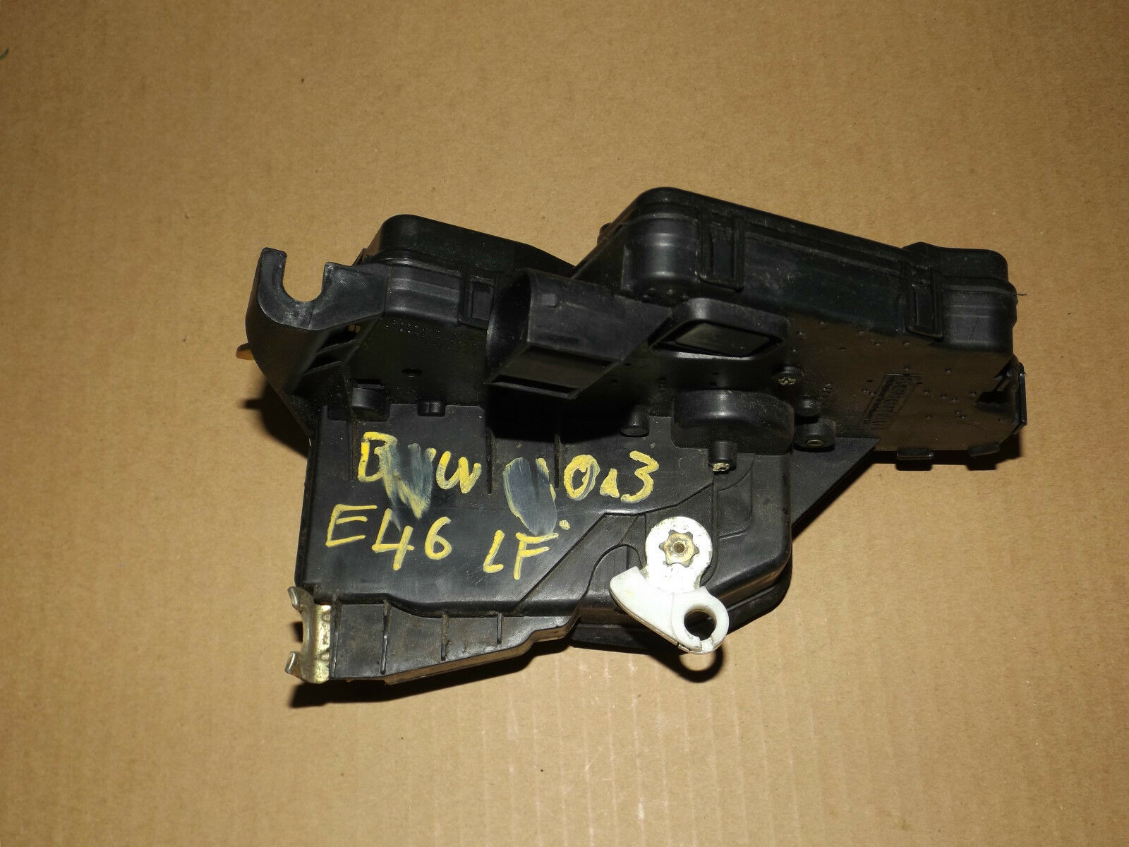 BMW E46 3-SERIES 2001 318 320 325 SEDAN DOOR LOCK ACTUATOR LEFT LH ...