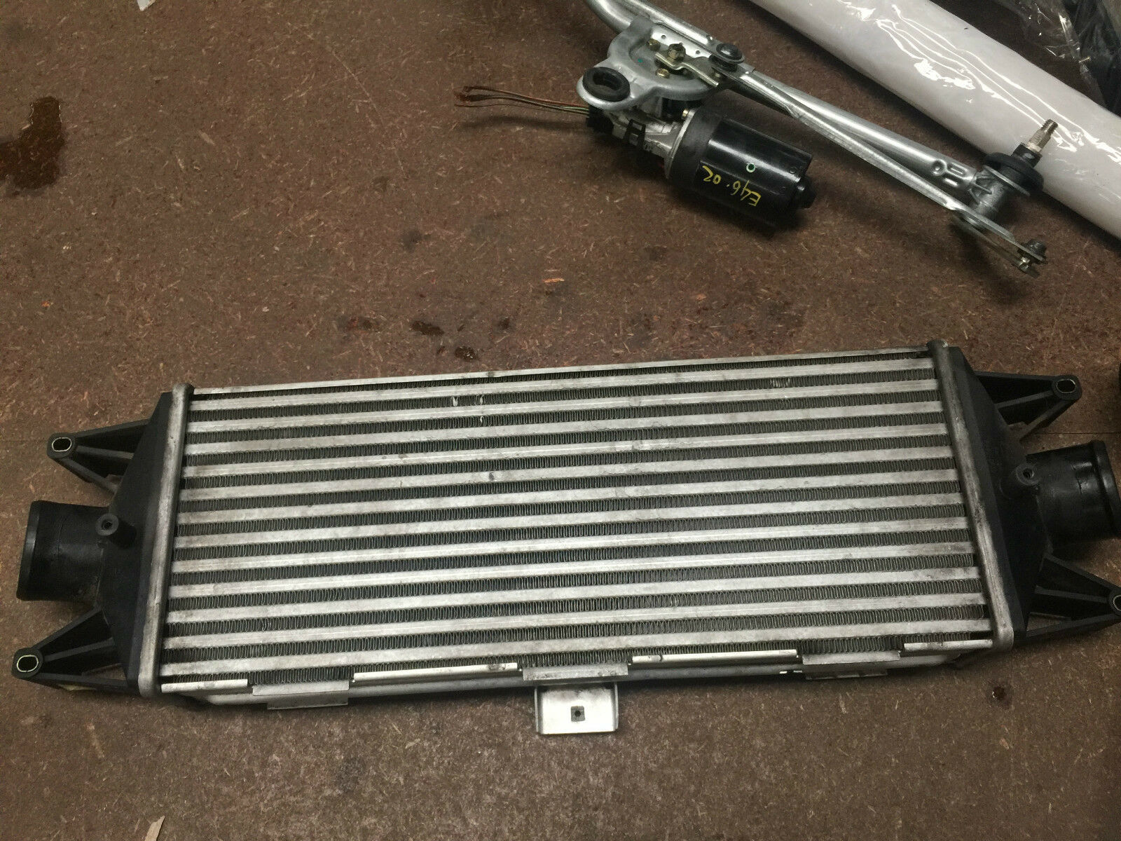 BMW E46 316Ti HATCHBACK COUPE RADIATOR FOR 1.8 LITRE WITH AUTO TRANS ...