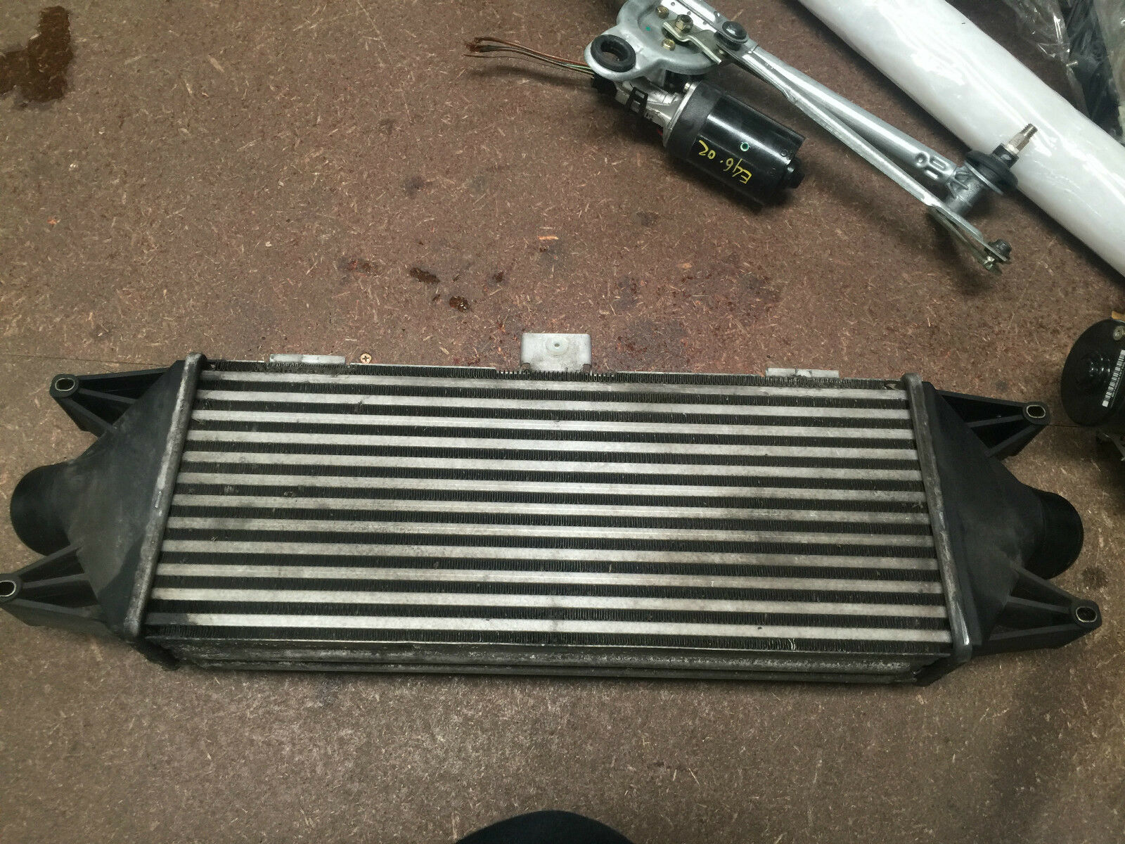 BMW E46 316Ti HATCHBACK COUPE RADIATOR FOR 1.8 LITRE WITH AUTO TRANS ...