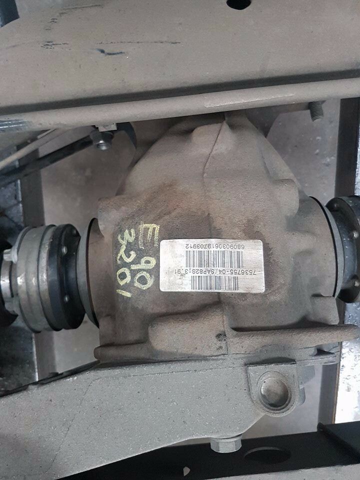 BMW E90 3-SERIES 320i 2009 DIFFERENTIAL REAR DIFF N46 2.0 FITS 3/05-2/ ...