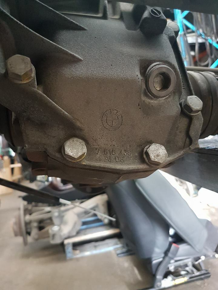 BMW E90 3-SERIES 320i 2009 DIFFERENTIAL REAR DIFF N46 2.0 FITS 3/05-2/ ...