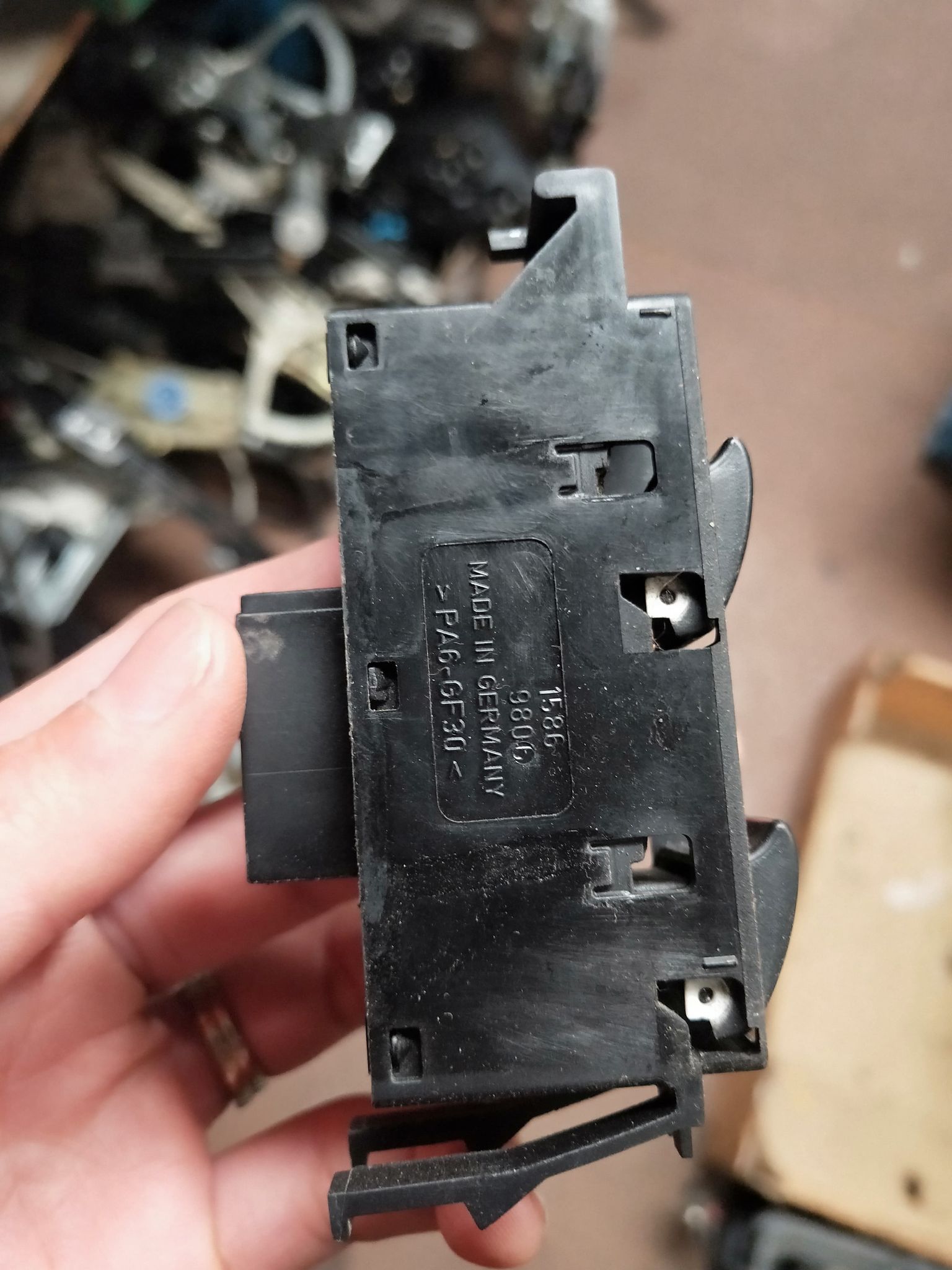 BMW E46 330CI 3-SERIES CONVERTIBLE COUPE LEFT PASSENGER WINDOW SWITCH ...