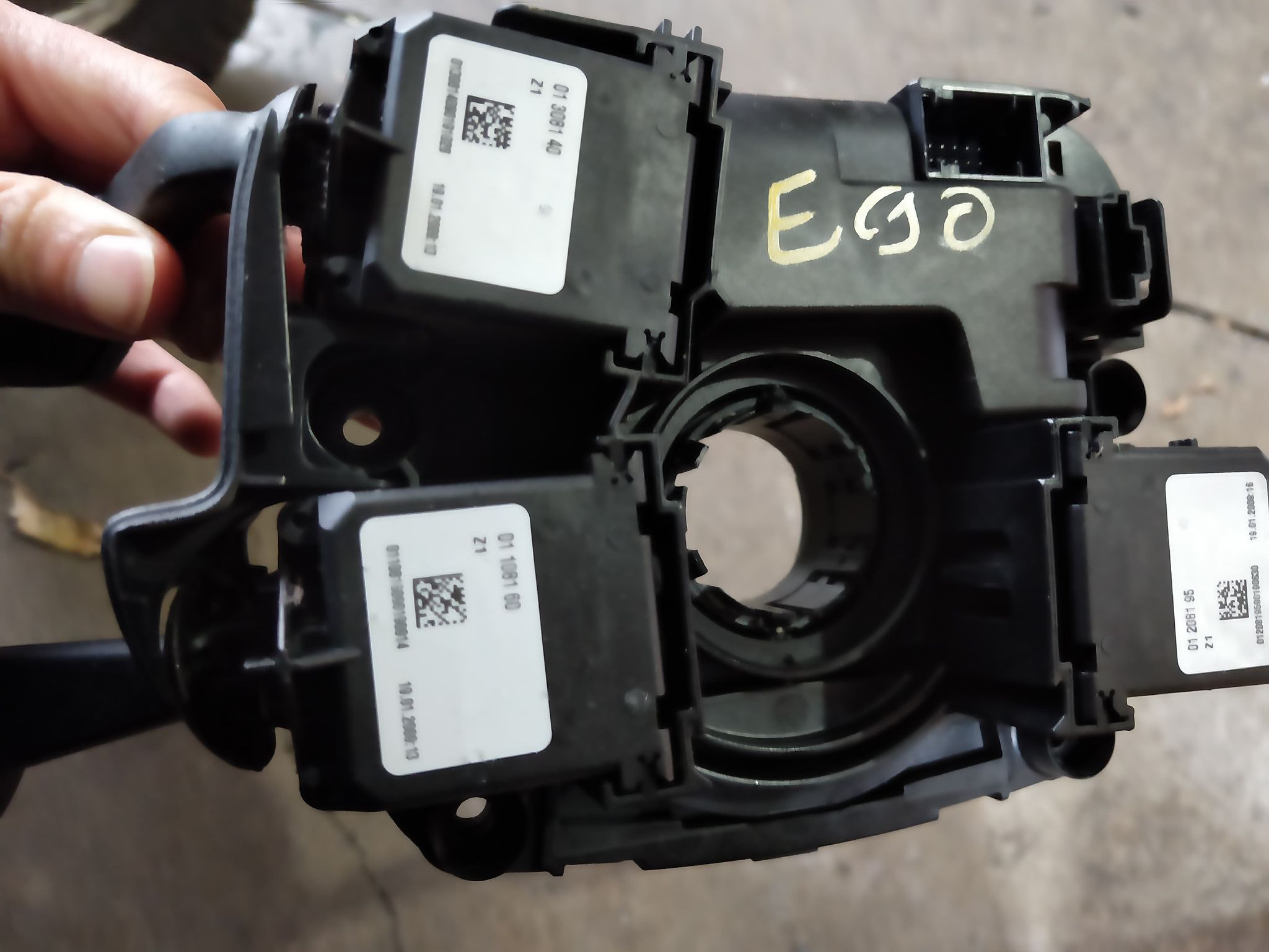 BMW E90 2009 STEERING CLOCK SPRING WIPER & INDICATOR STALK ANGLE SENSOR ...