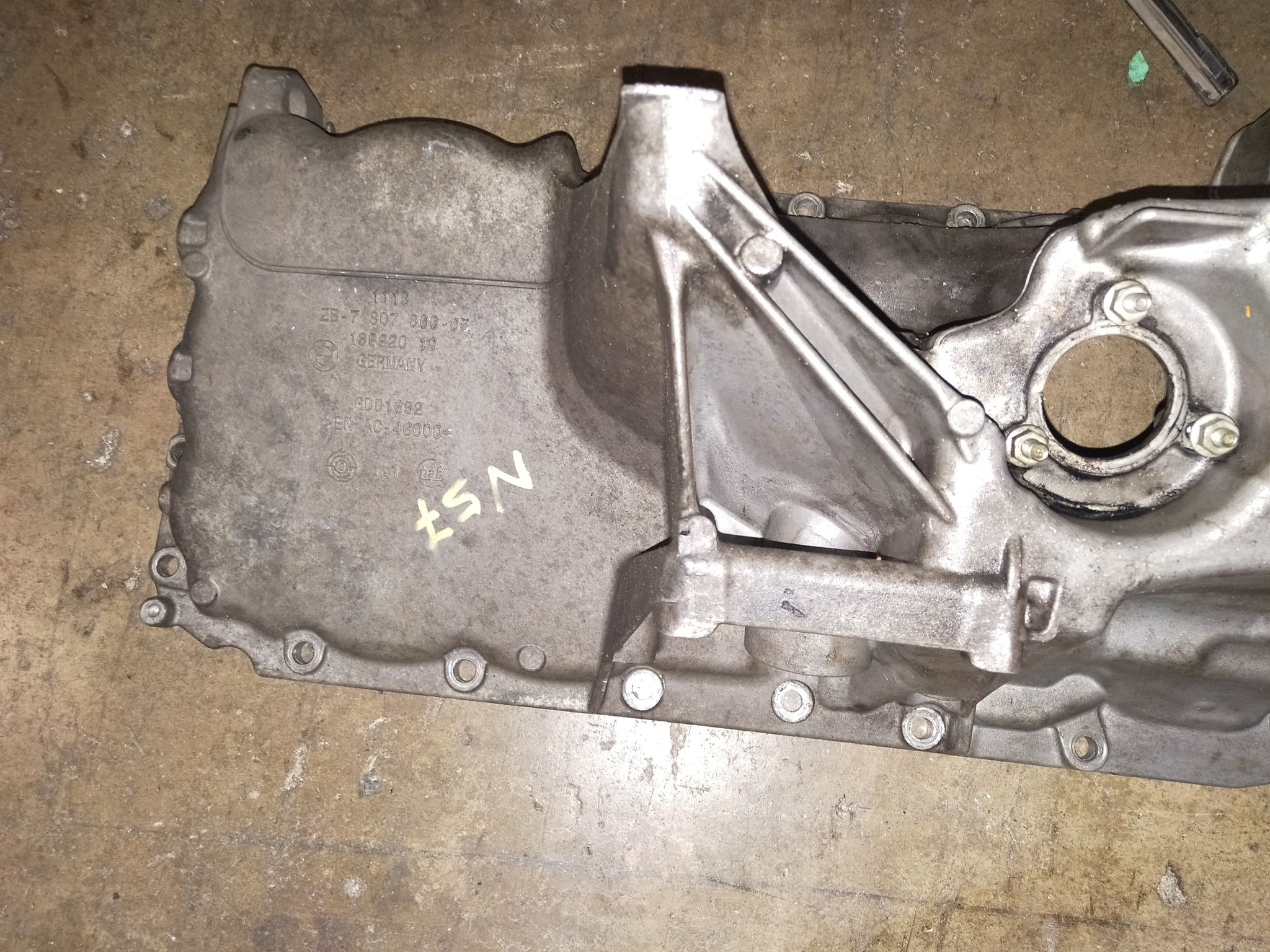 BMW E70 X5 LCI 2012 ENGINE OIL PAN SUMP N57 3.0 LITRE FITS 2010-2013 ...
