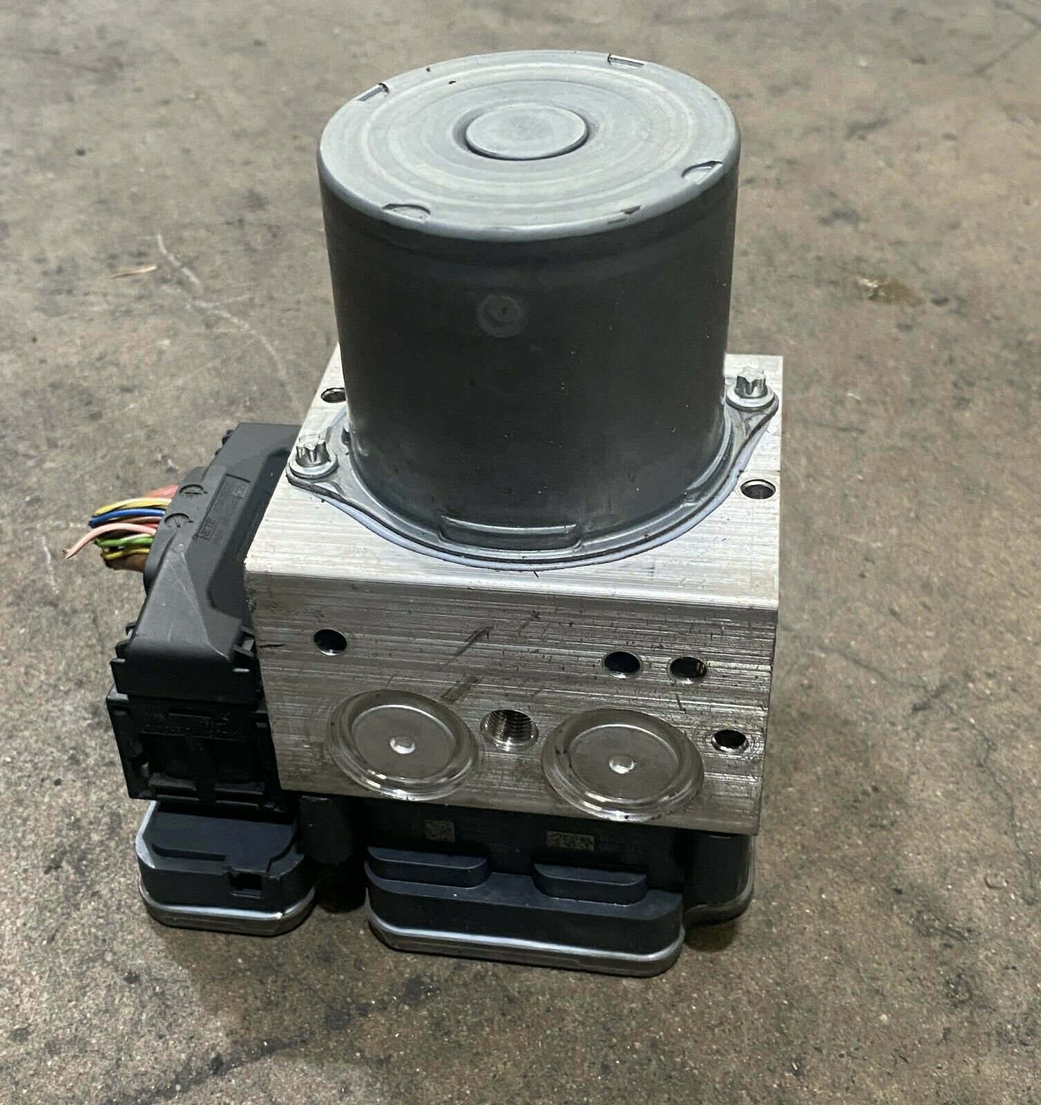 BMW F15 X5 2015 ABS MODULE 3.0d N57 DSC DXC9 F15 ACC 3451 6870769 3452 ...