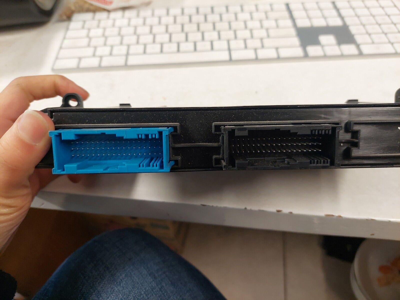 BMW E88 BODY CONTROL MODULE UNIT BCM ECU 61.35 9226333 JUNCTION BOX ...