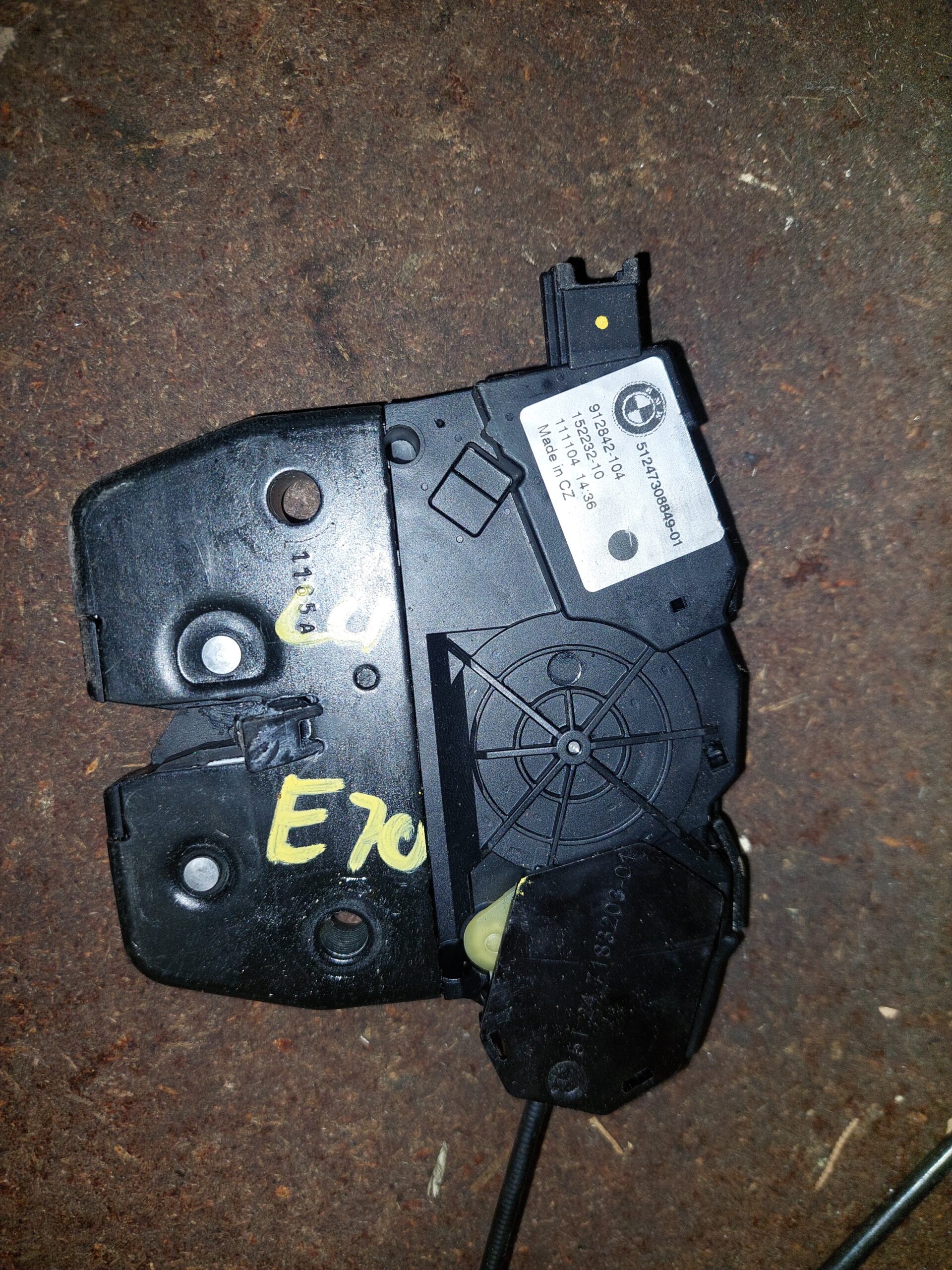 BMW E70 X5 07-12 TAILGATE LOCK BOOT LATCH 5124 7308849 - MELBOURNE BIMMER